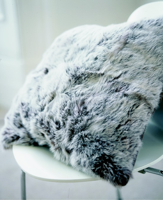 Dentro Home | Pyrenean Rabbit Fur Cushion